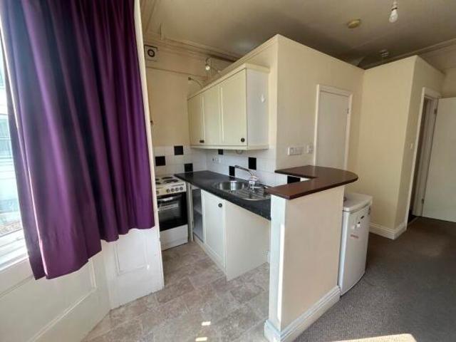 7 bedroom semi detached house for sale in Park Road, Gloucester, GL1