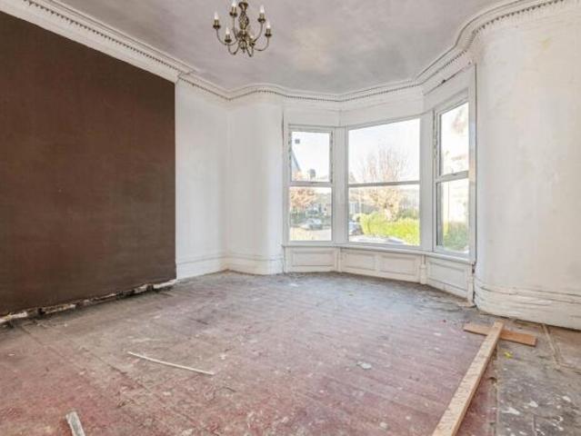 7 bedroom semi detached house for sale in St. Pauls Road, Bradford, BD8