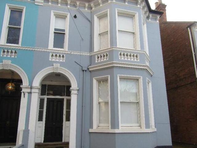 7 Bedroom Semi detached House For Rent In Leamington Spa, Warwickshire