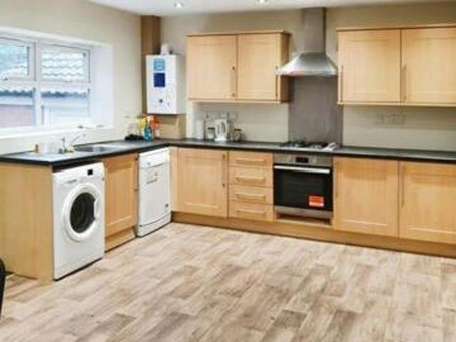 7 Bedroom Semi detached House For Rent In Manchester, Greater Manchester