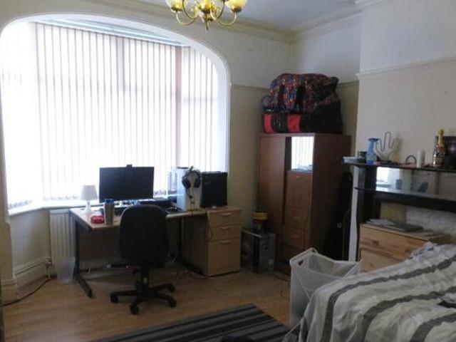 7 Bedroom Semi detached House For Rent In Nottingham, Nottinghamshire