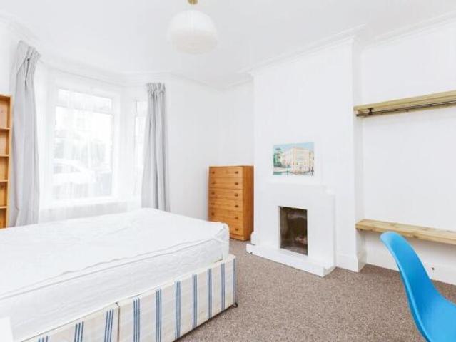 7 bedroom semi detached house for rent in Pitt Road, Bristol, BS7