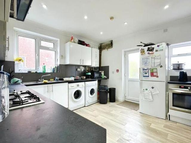 7 Bedroom Semi detached House For Rent In Southampton, Hampshire