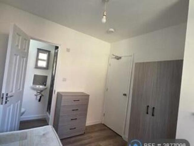 7 bedroom semi detached house for rent in Spring Walk, London, E1