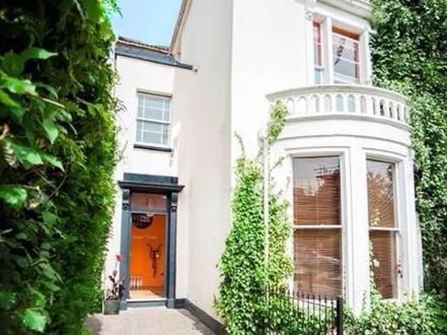 7 bedroom semidetached house for rent in Hampton Park Bristol BS6