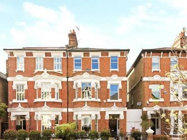 7 bedroom semidetached house for sale in Burlington Gardens London W4 W4