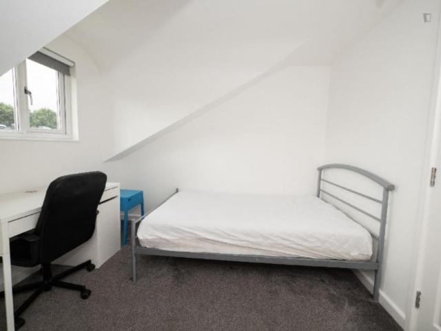 7 Bedroom Shared Living/roommate Birmingham Birmingham LS90563776