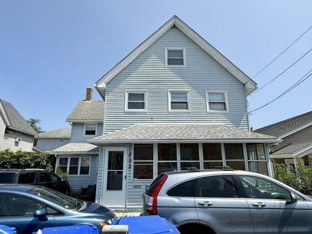 7 bedroom, Springfield MA 01151 105113082