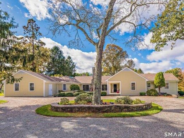 7 bedroom, Stonington CT 06378 104852651