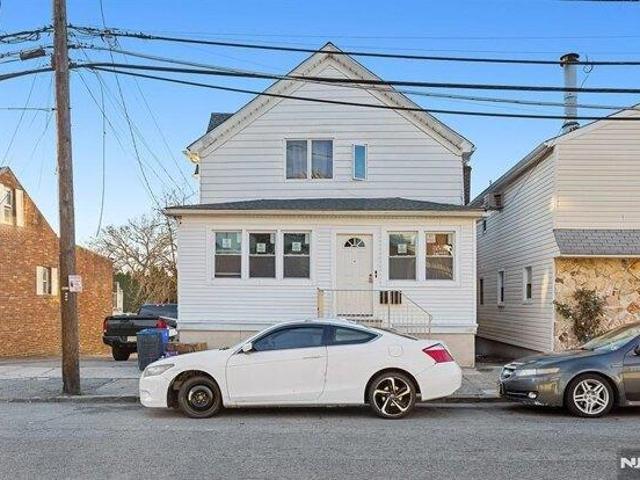 7 bedroom, Paterson NJ 07501 104406418