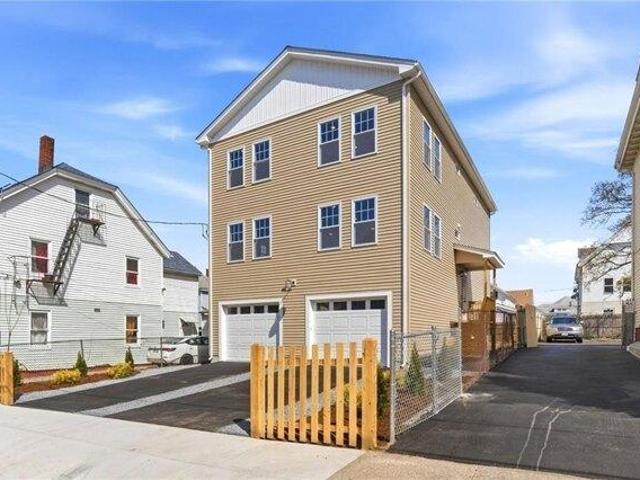 7 bedroom, Pawtucket RI 02860 LS102347300