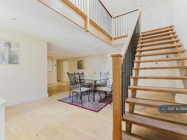 7 bedroom penthouse to rent