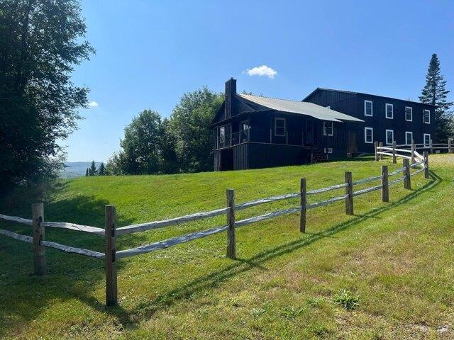 7 bedroom, Pittsburg NH 03592 103128242