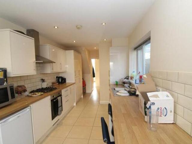 7 Bedroom Private Hall For Rent In Cathays, Cardiff