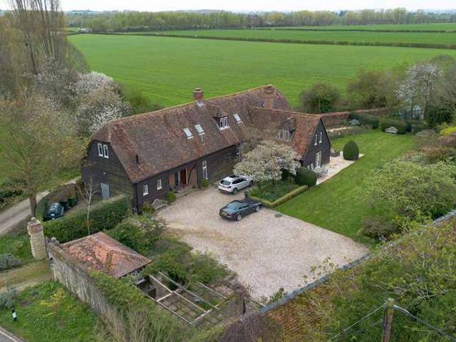 7 Bedroom Property