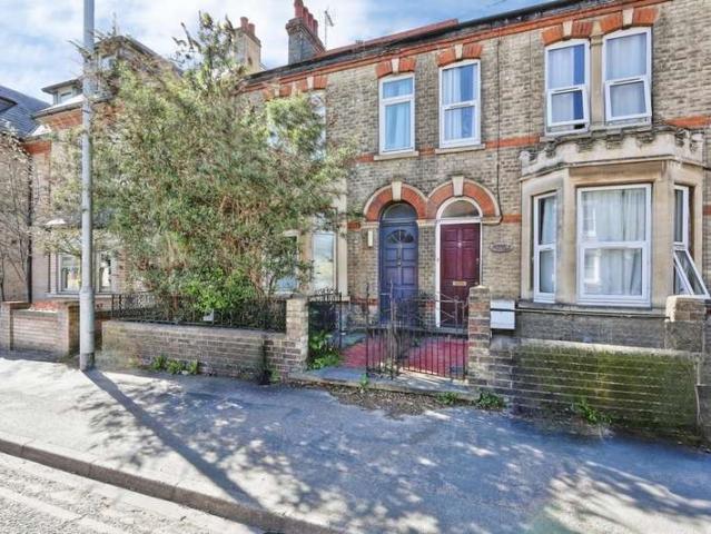 7 Bedroom Property