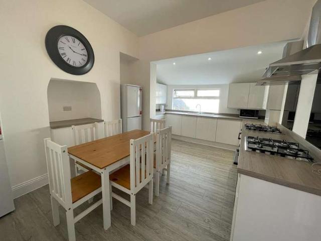 7 Bedroom Property