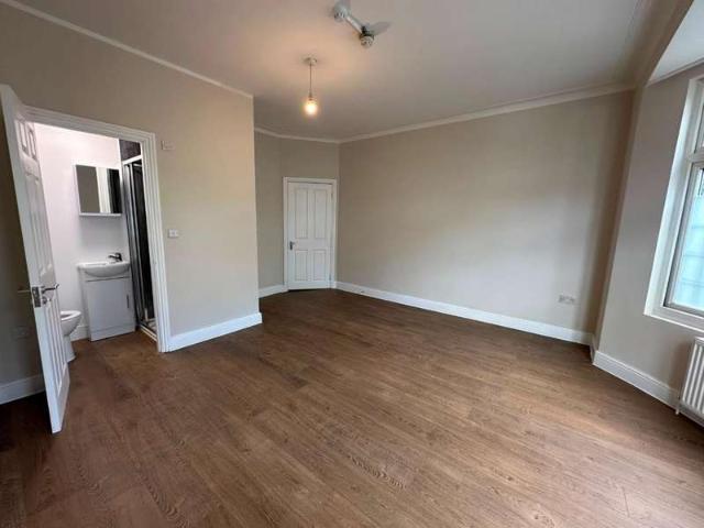 7 Bedroom Property
