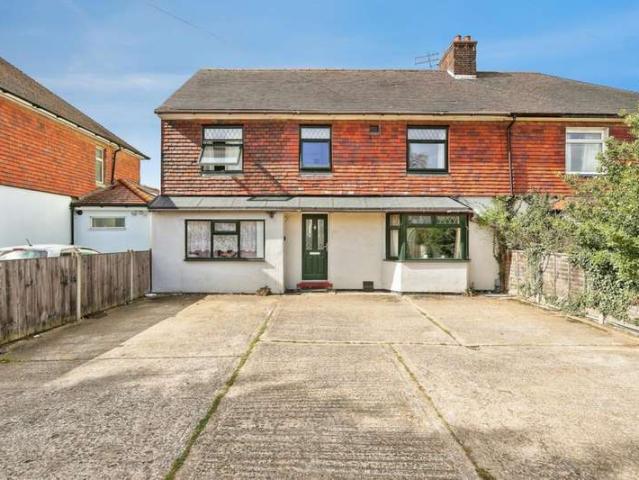 7 Bedroom Property