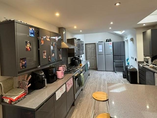 7 bedroom property to let in 146 HUBERT ROAD £756 pw