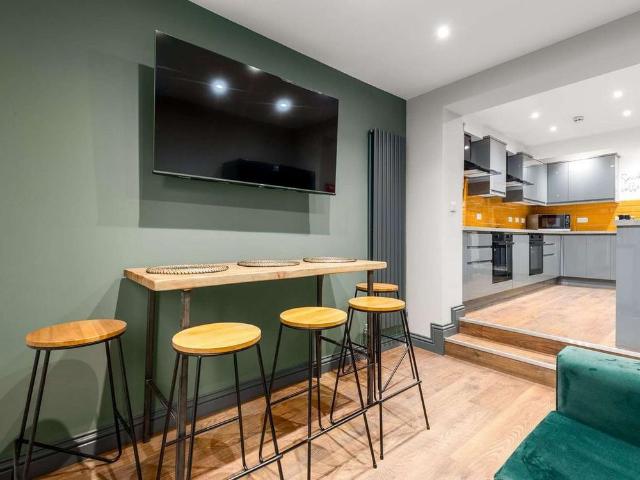 7 bedroom property to rent