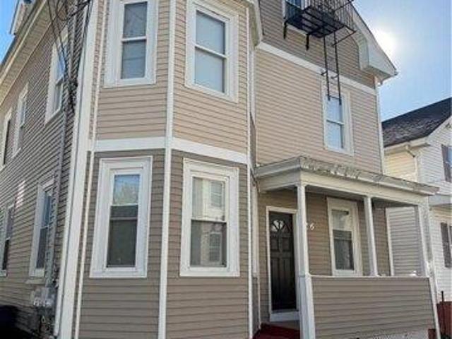 7 bedroom, Providence RI 02904 LS102443454