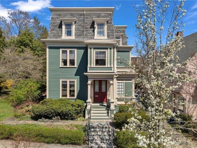 7 bedroom, Providence RI 02906 LS103097679