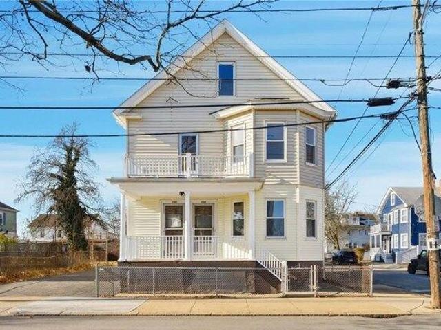 7 bedroom, Providence RI 02908 LS102584897