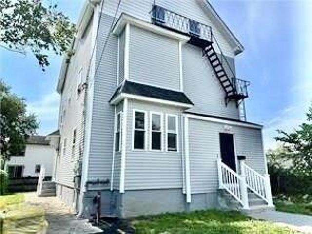 7 bedroom, Providence RI 02909 102027497