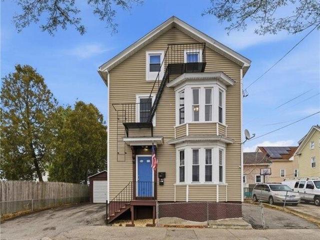 7 bedroom, Providence RI 02909 LS101897741