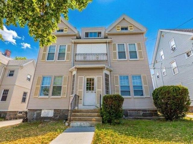 7 bedroom, Quincy MA 02170 104605302