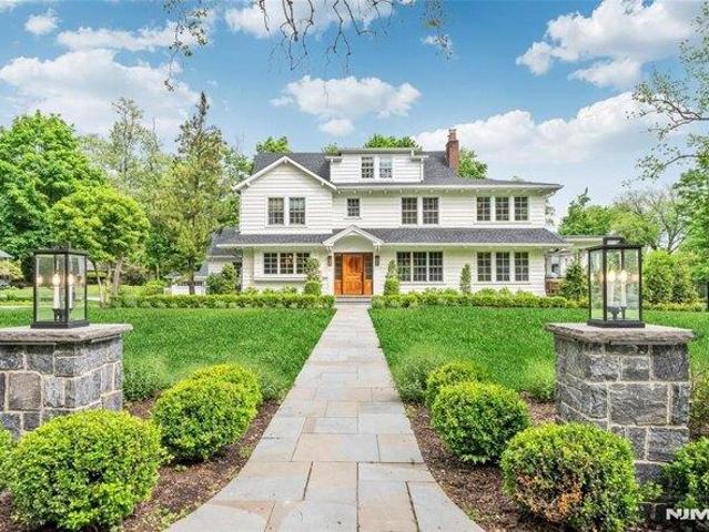 7 bedroom, Ridgewood NJ 07450 102347312