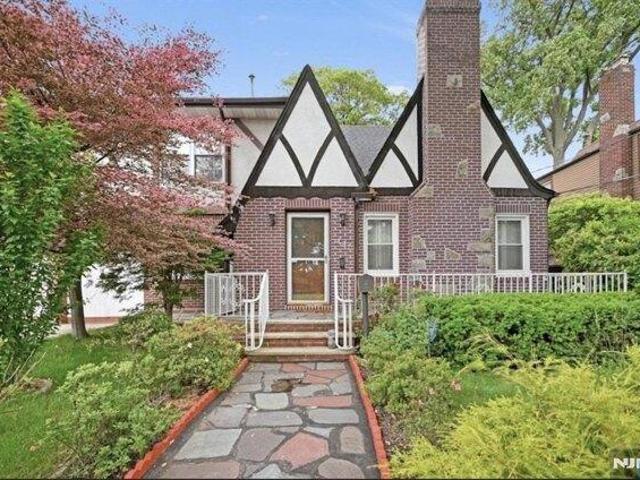 7 bedroom, Ridgefield NJ 07657 102213737