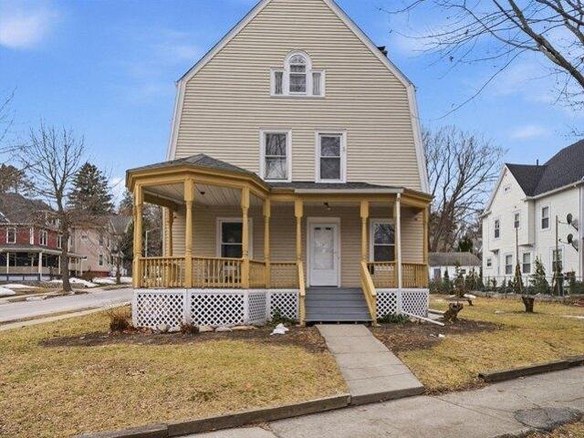 7 bedroom, Worcester MA 01603 105060176