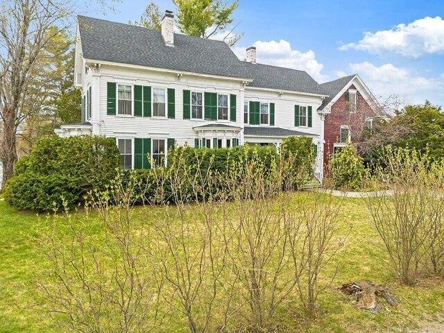 7 bedroom, Waterville ME 04901 103159617