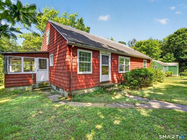 7 bedroom, Waterford CT 06385 105127019