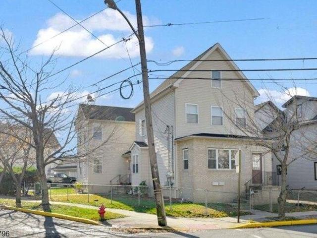 7 bedroom, Wallington NJ 07057 101782677
