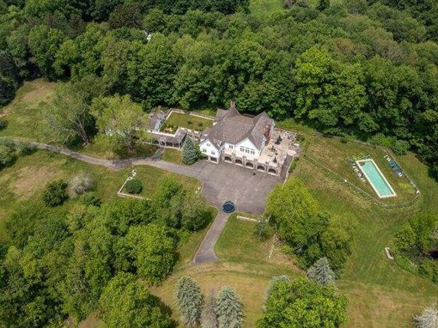 7 bedroom, Washington CT 06793 104654945
