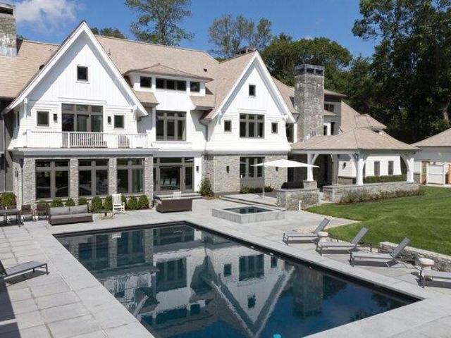 7 bedroom, Westport CT 06880 102345600