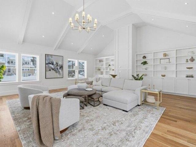 7 bedroom, Winchester MA 01890 105041174