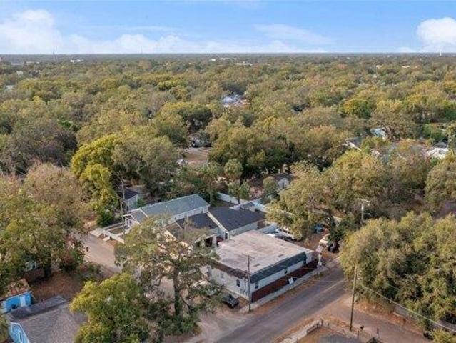 7 bedroom, Tampa FL 33610 89344026