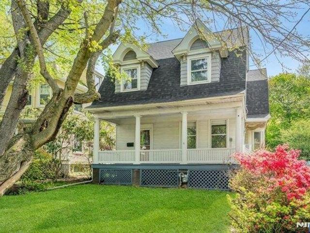 7 bedroom, Tenafly NJ 07670 102825100