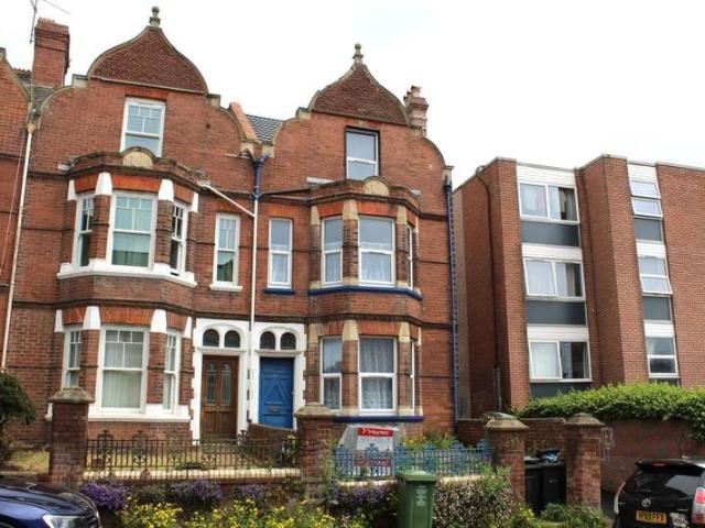 7 Bedroom Terraced House