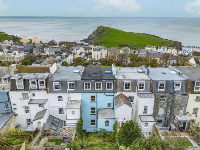 7 Bedroom Terraced House