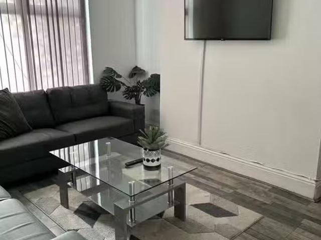 7 bedroom terraced house for rent in 282 Anfield Road, Liverpo.