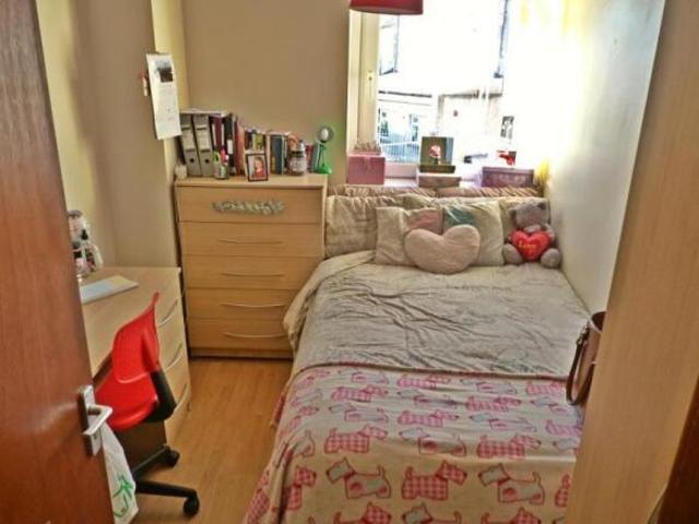 7 bedroom terraced house for rent in Coburn Street, CF24