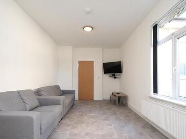 7 Bedroom Terraced House For Rent In Cardiff city