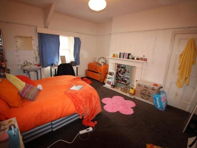 7 bedroom terraced house for rent in Claremont Terrace, Newcastle Upon Tyne, NE2