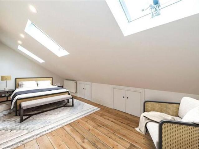7 bedroom terraced house for rent in Batoum Gardens, London, W6