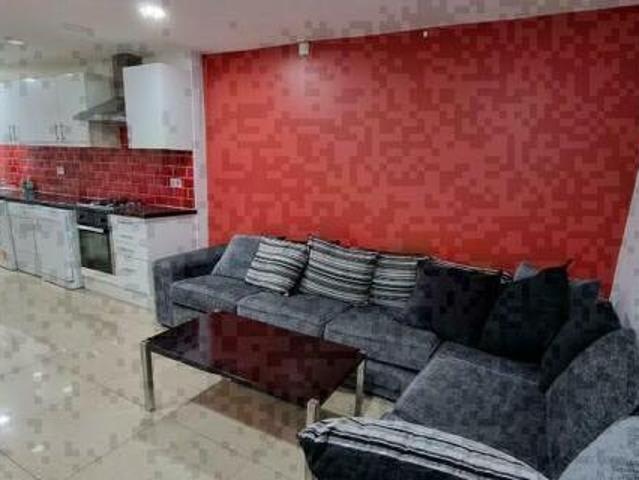 7 Bedroom Terraced House For Rent In Birmingham